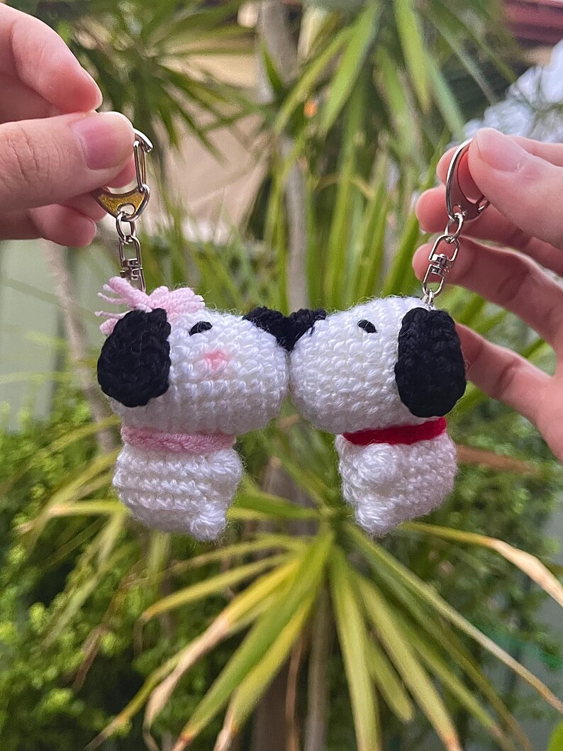 Crochet Snoopy Couple Keyrings - Etsy
