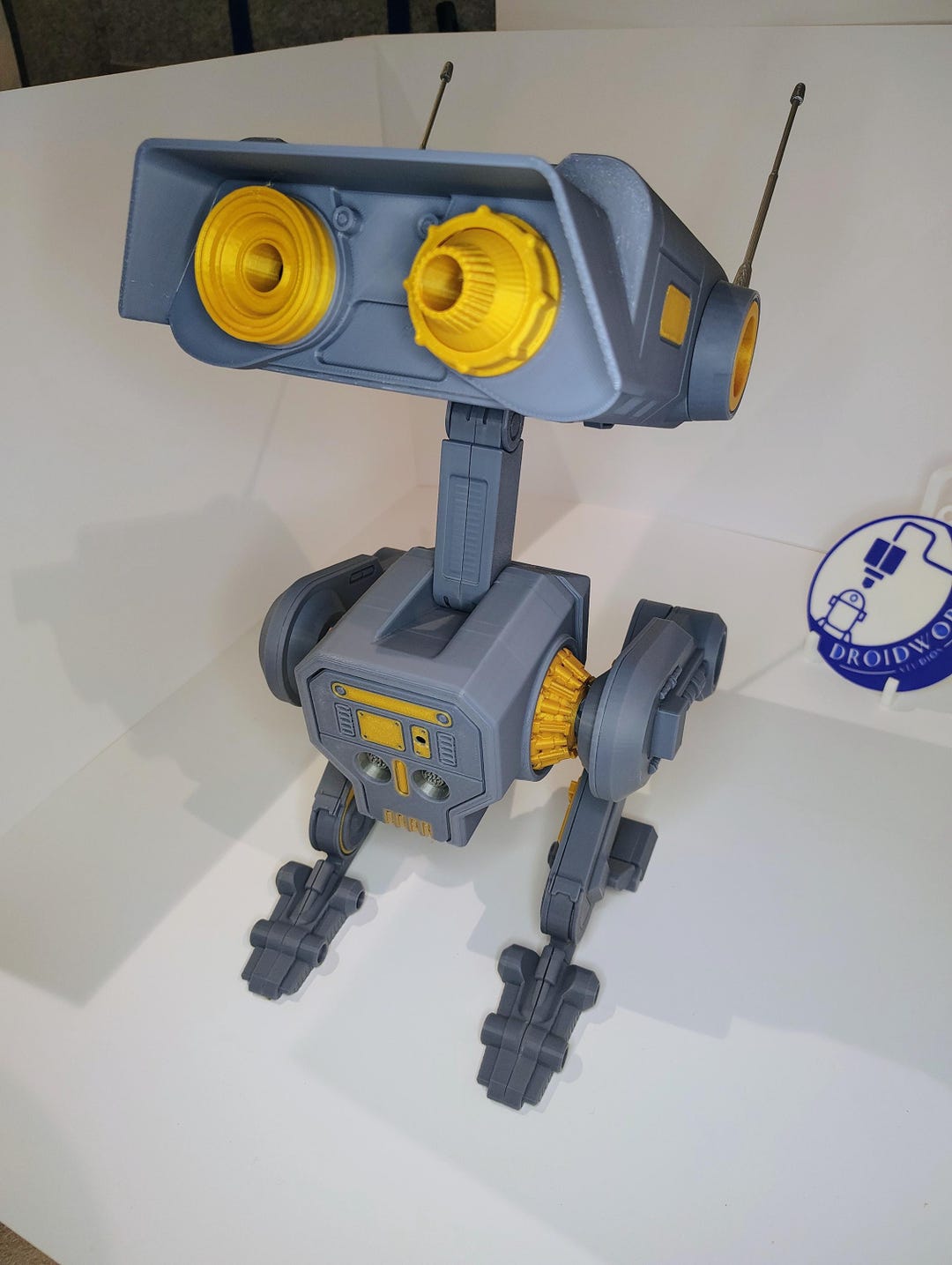 Custom BD-1 Droid Bluetooth Speaker: Star Wars Companion - Etsy