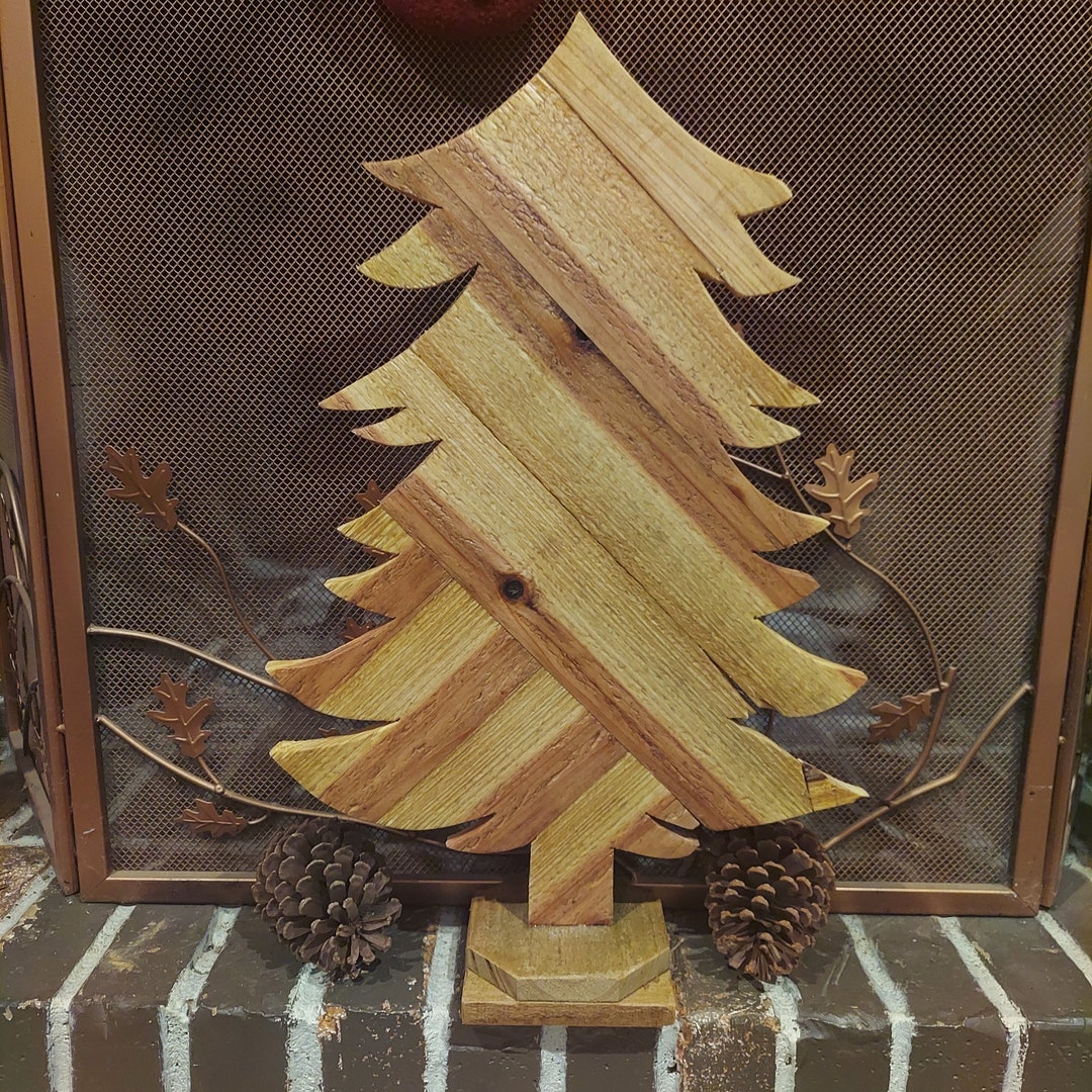 Custom Rustic Wood Christmas Tree - Etsy