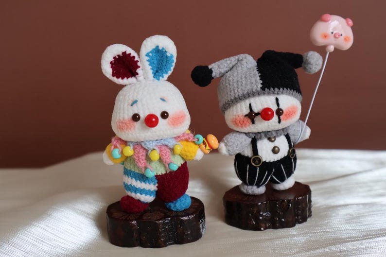 Crocheted Miniature Circus Clown: One-of-a-kind Toy (2") | Mime Pip - Etsy