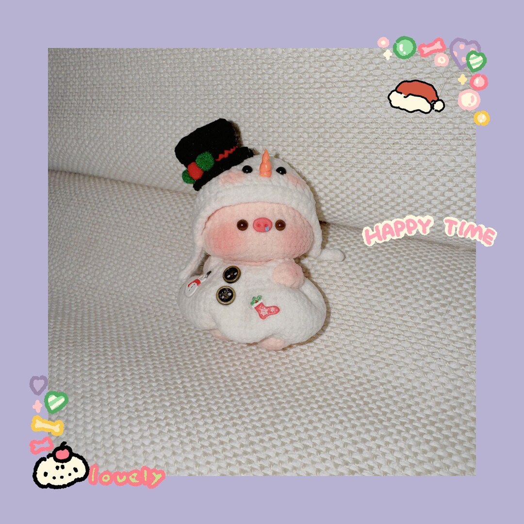 Crocheted Snowman Piggy Figurine: 2" Miniature Art Toy - Etsy