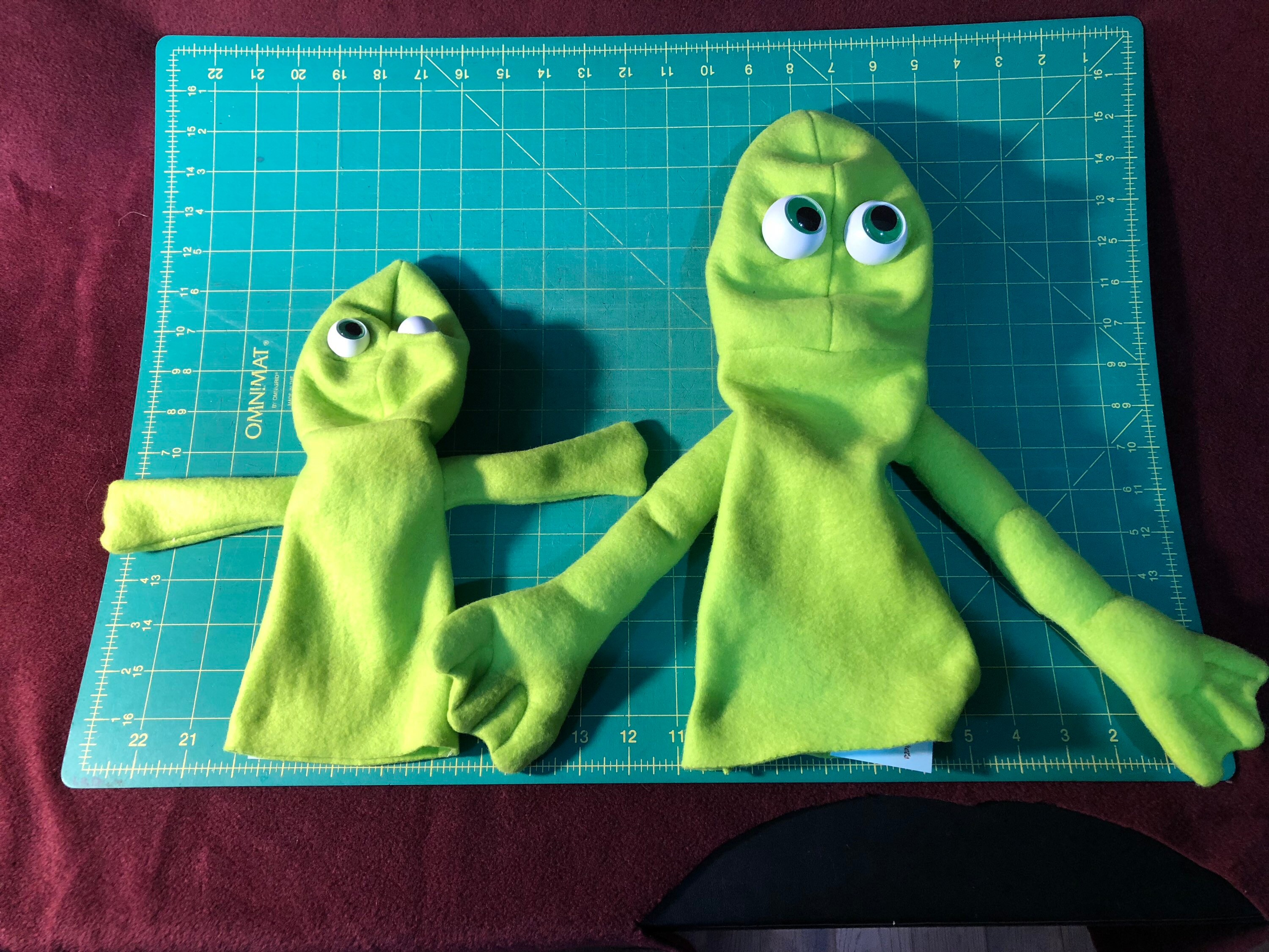 Frog Hand Puppet With Frog Legs Fits Most Hands - Etsy