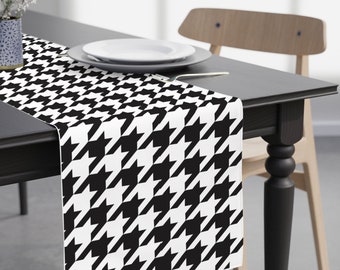 Alabama Crimson Tide Table Runner, Burlap Table Runner, Houndstooth ...