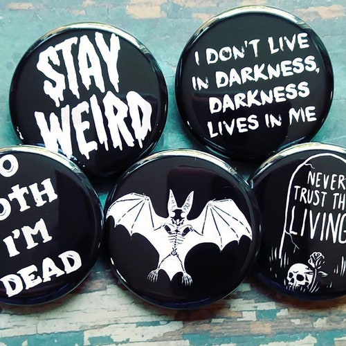 Horror Buttons Lot of 5-1.25 Goth Button Creepy - Etsy