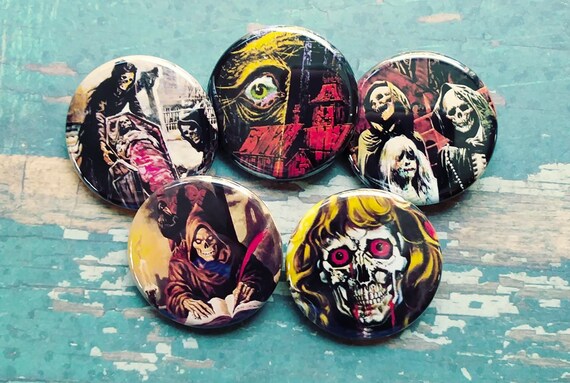 Horror buttons Lot of 5-1.25 Goth button Creepy | Etsy