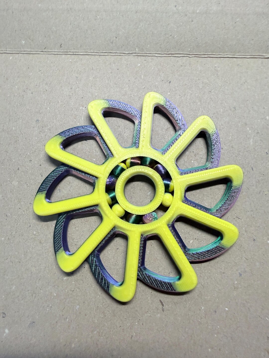 Fidget Spinner in Various Colours. - Etsy