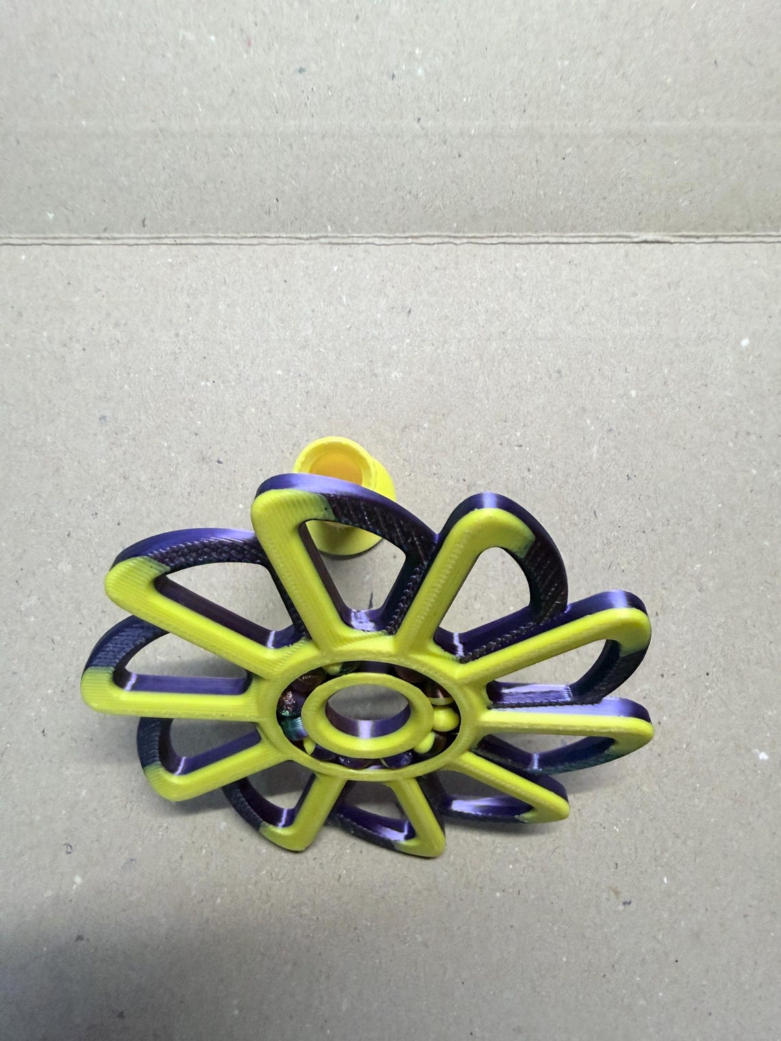 Fidget Spinner in Various Colours. - Etsy