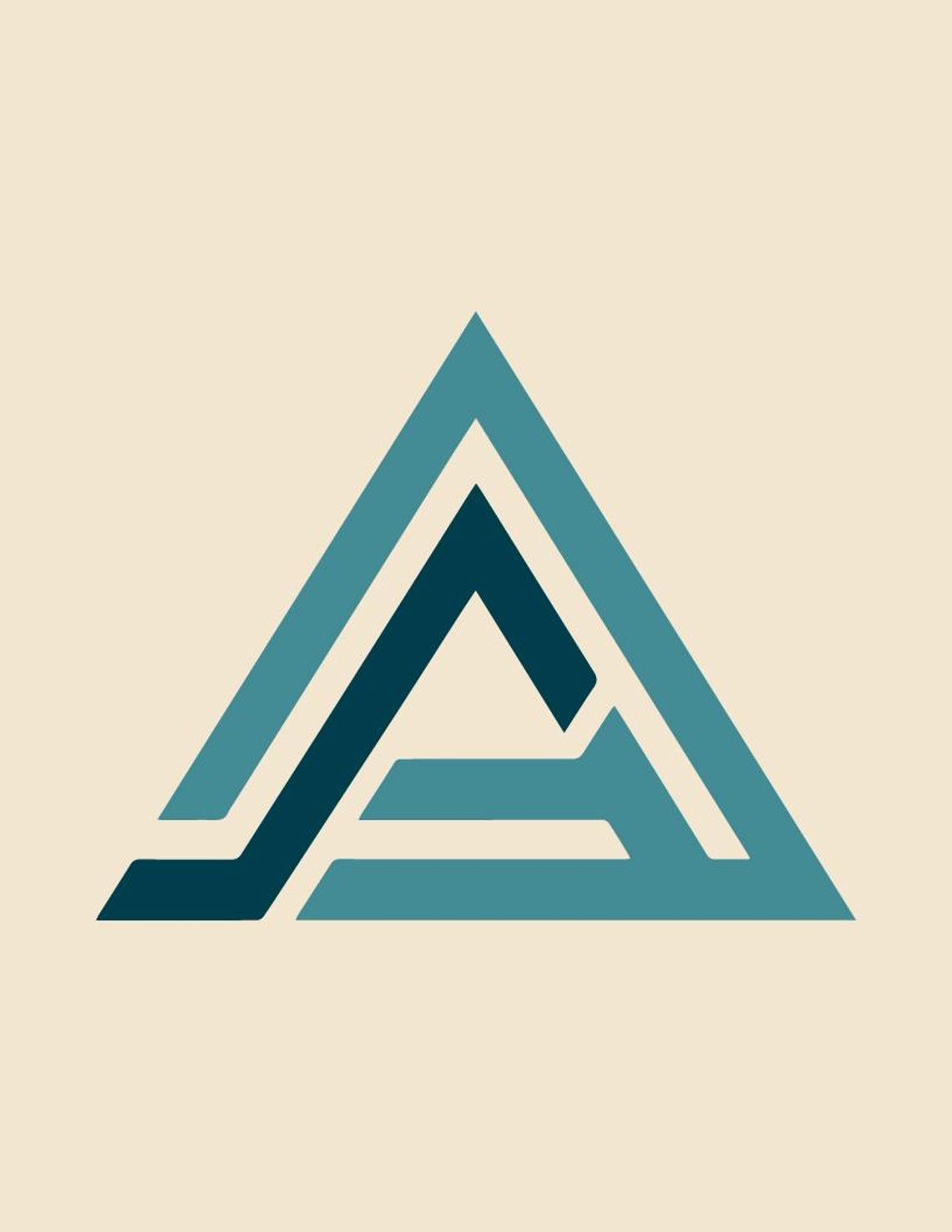 Triangle Marketing Logo: Visionedge Minimalist Design | Professional ...