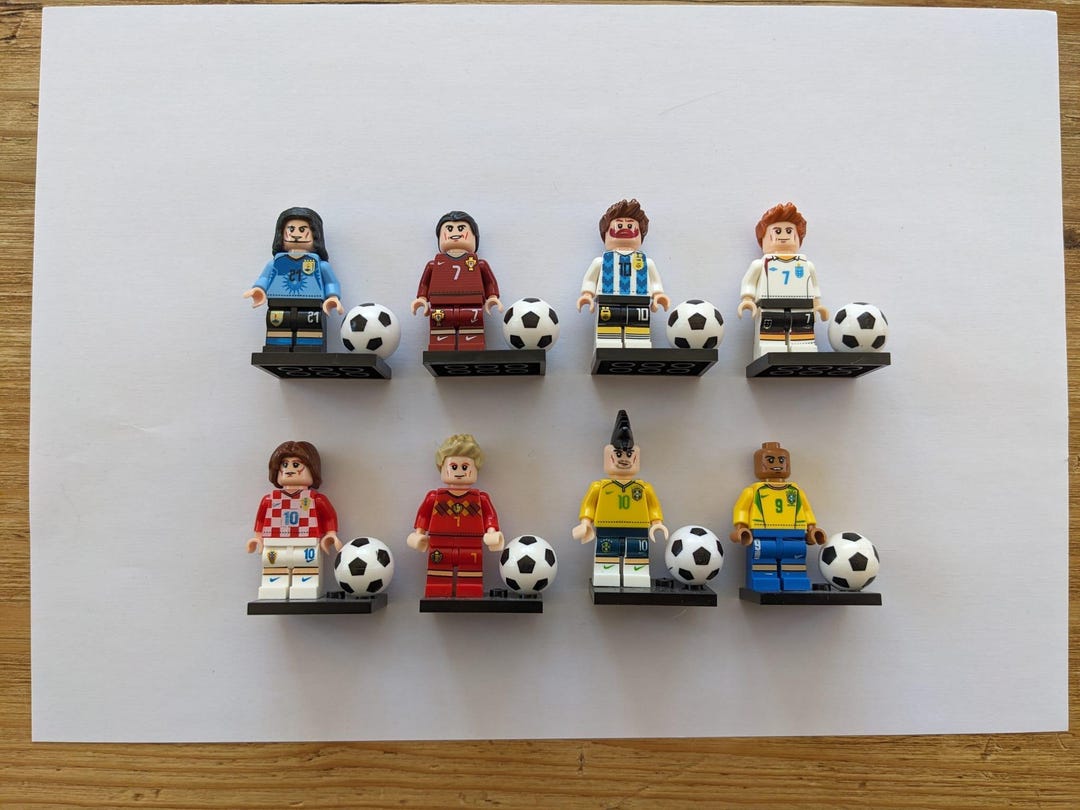 Custom Minifigures - Footballers - E.cavani, Messi, De Bruyne, Modric ...