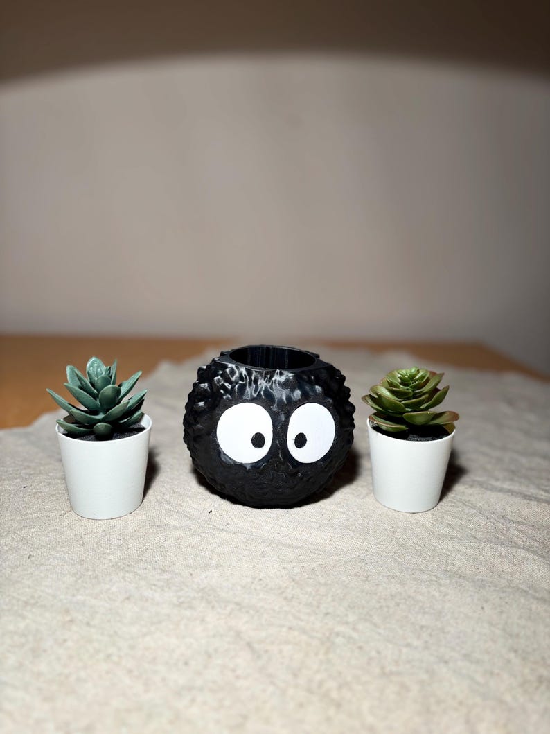 Susuwatari Pot – Spirited Away Inspired | Anime Decor for Succulents ...