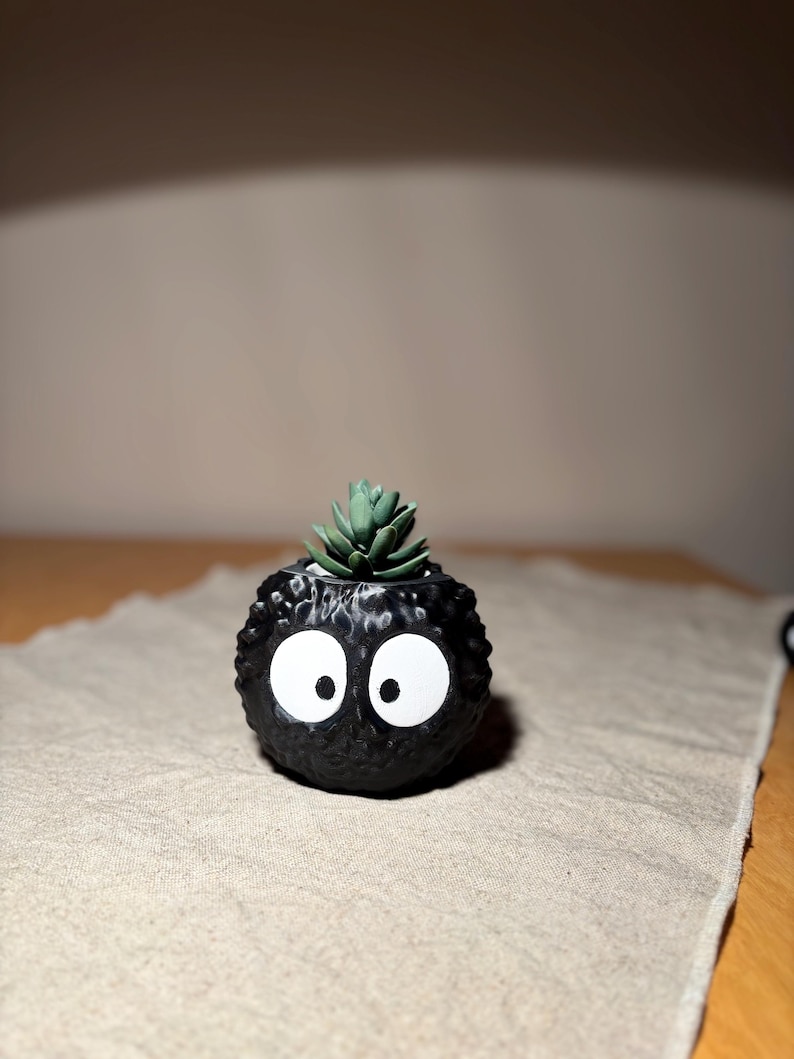 Pot Susuwatari – Inspiré du Voyage de Chihiro | Décoration anime pour ...