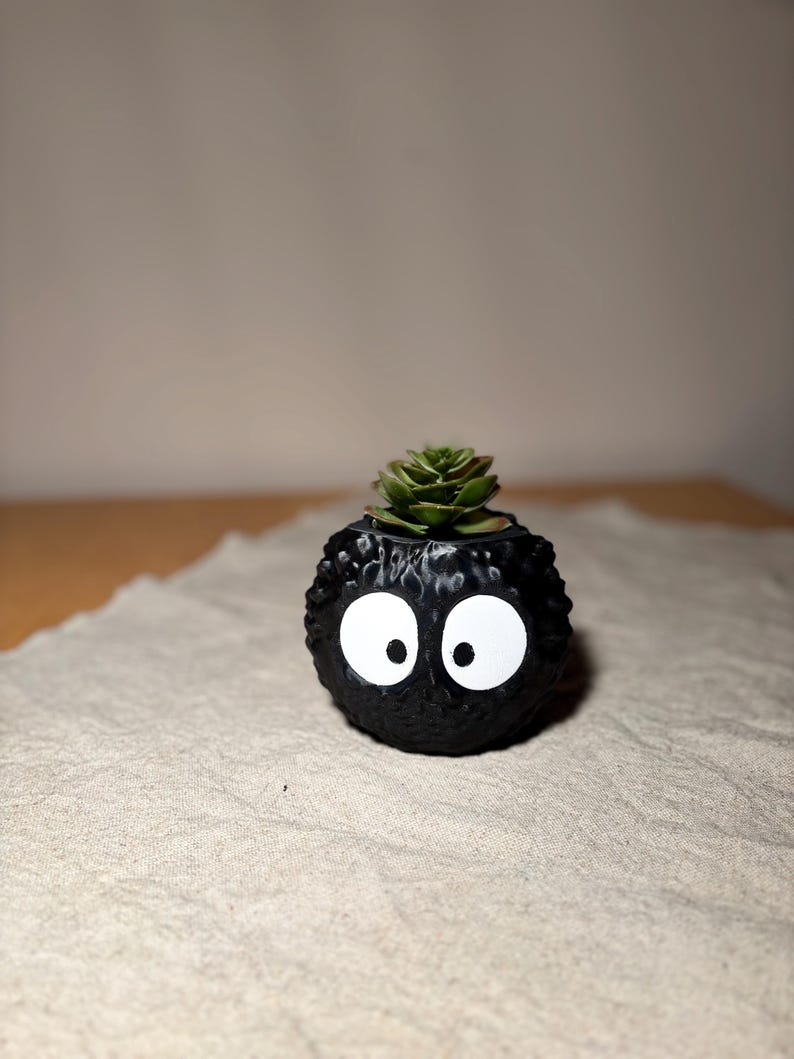 Pot Susuwatari – Inspiré du Voyage de Chihiro | Décoration anime pour ...