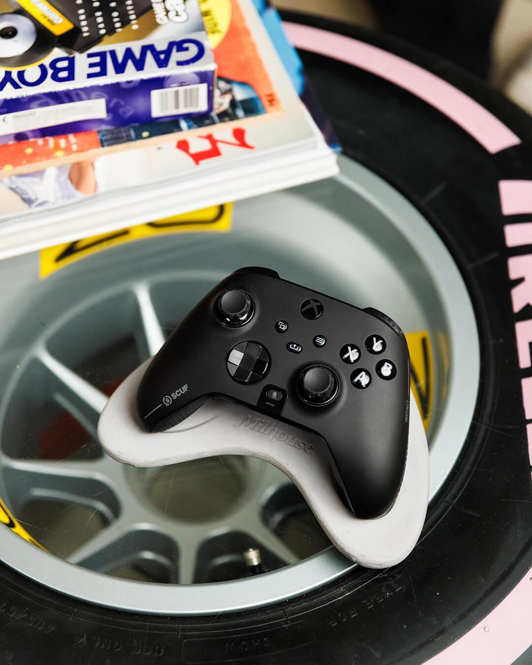 Concrete Gaming Controller Stand – Universal Holder for PS5, Xbox, and ...