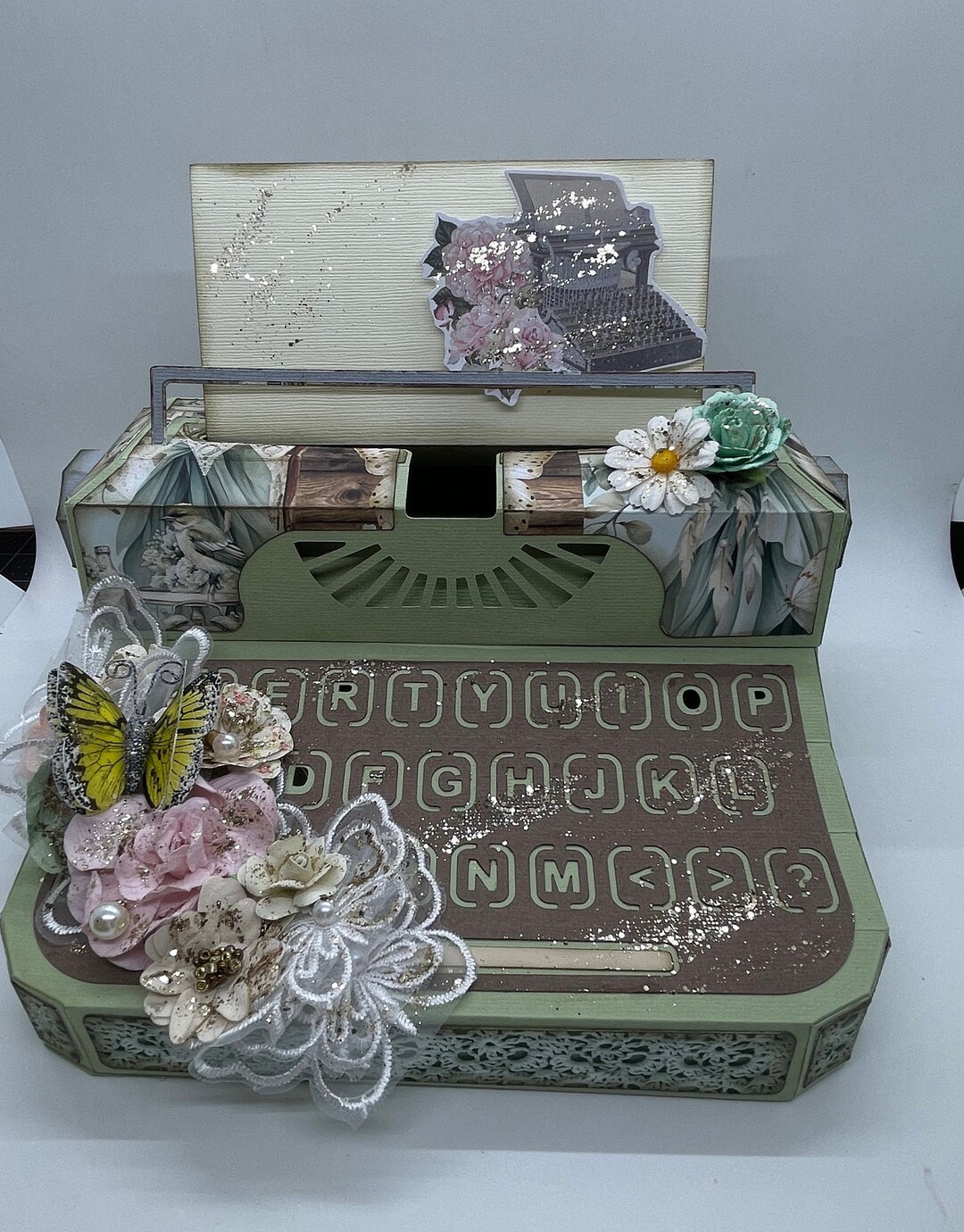 Unique Box: 3D Typewriter Style Shabby Chic - Etsy
