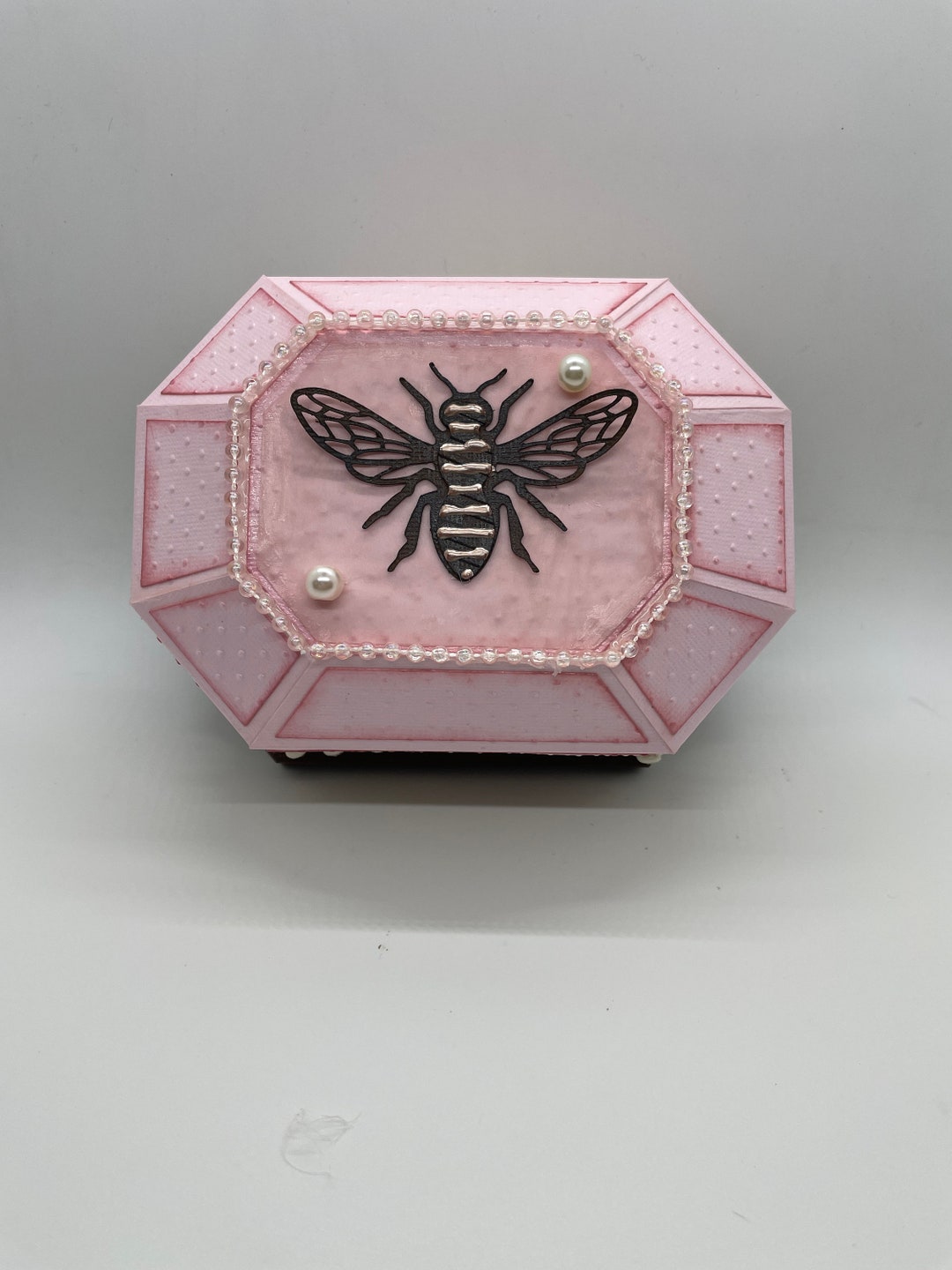 Unique Box: Octagon Shaped Gift Box With a Bee - Etsy