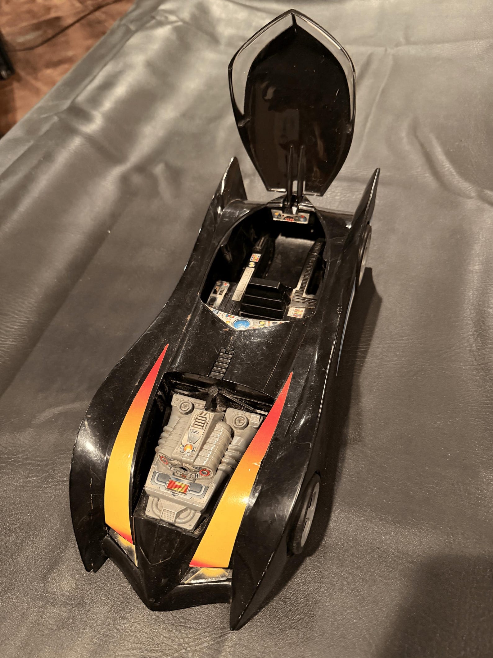1997 Kenner Knight Striker Batmobile - Batman & Robin Movie - Opening ...