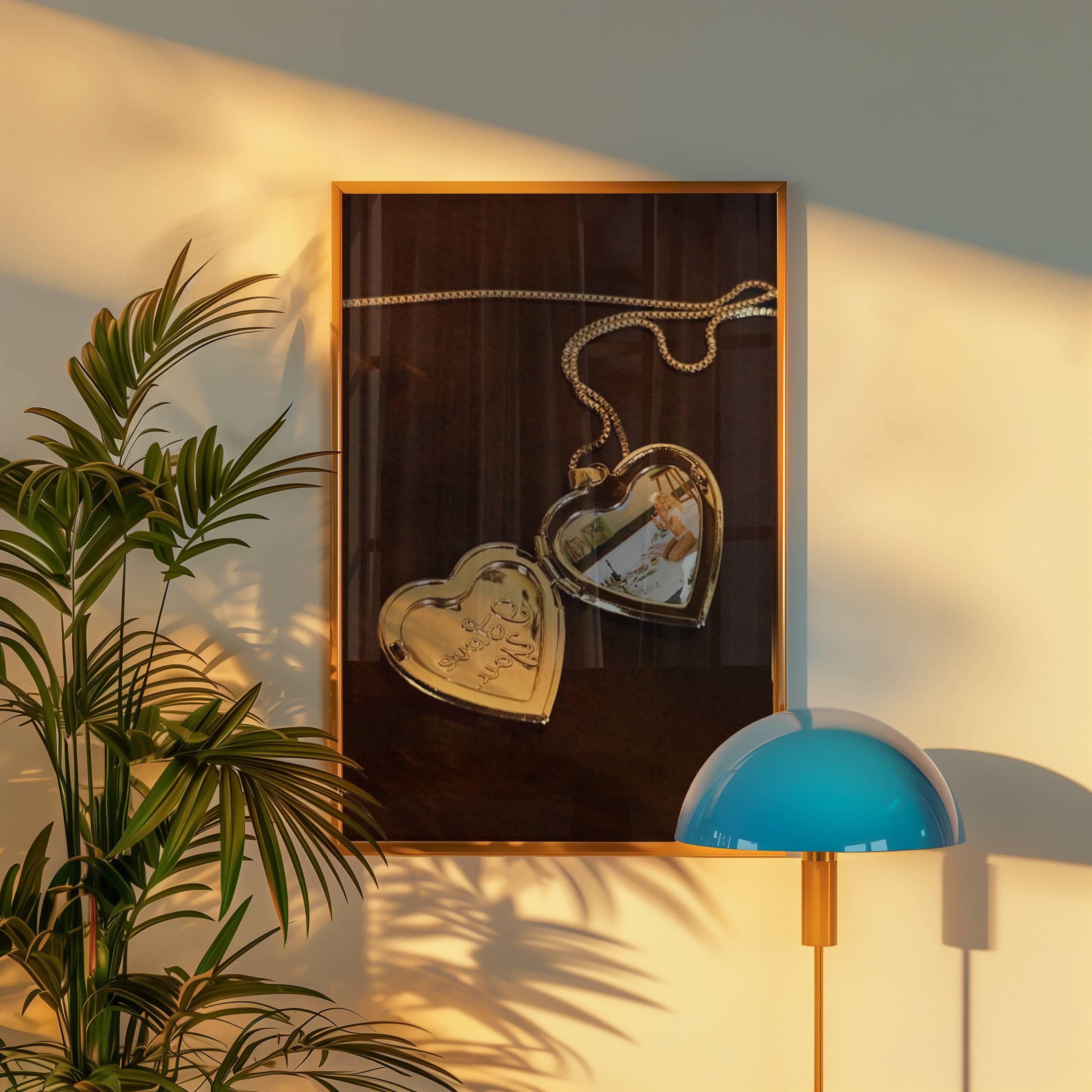 Vintage Retro Locket, Digital Poster Print, Trendy Fashion Aesthetic ...