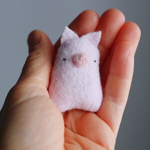 Minini Peluche, Extra Small Mini Plush, Made to Order - Etsy