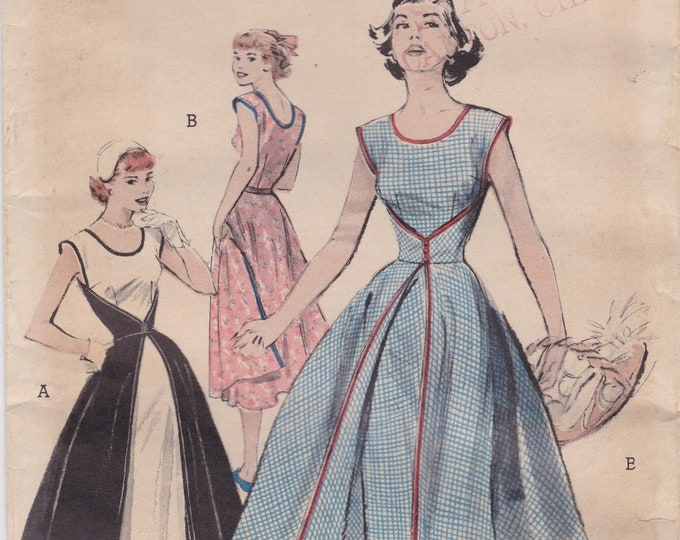 Butterick 6015 / Original Vintage 1950s Sewing Pattern / Walkaway Dress ...