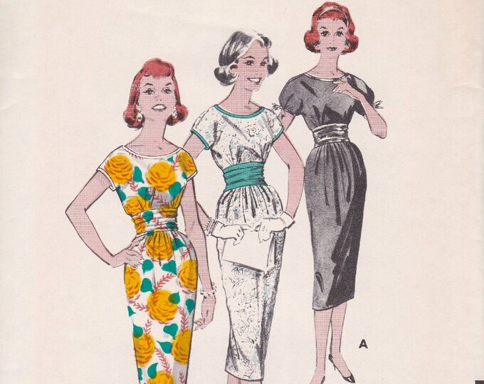 Vogue 6317 / Vintage 1940s Sewing Pattern / Cape Capelet Cloak / Size ...