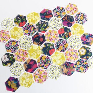 EPP Kit 07 Liberty Lawn 1 Inch English Paper Piecing 48 Hexagon Fabric and Paper Collection ...