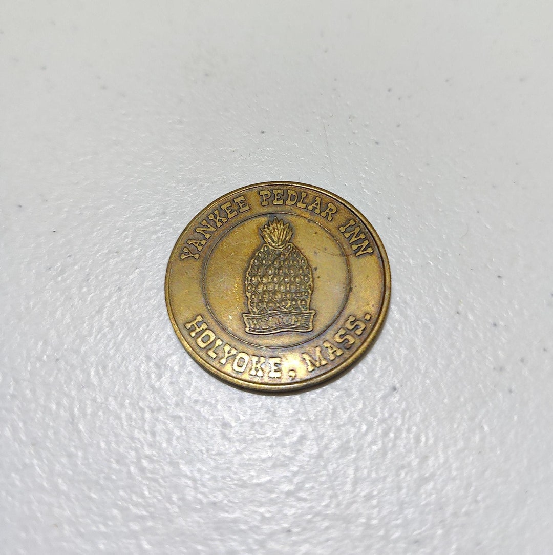 Vintage Historic Yankee Pedlar Inn Holyoke, MA Token - Etsy