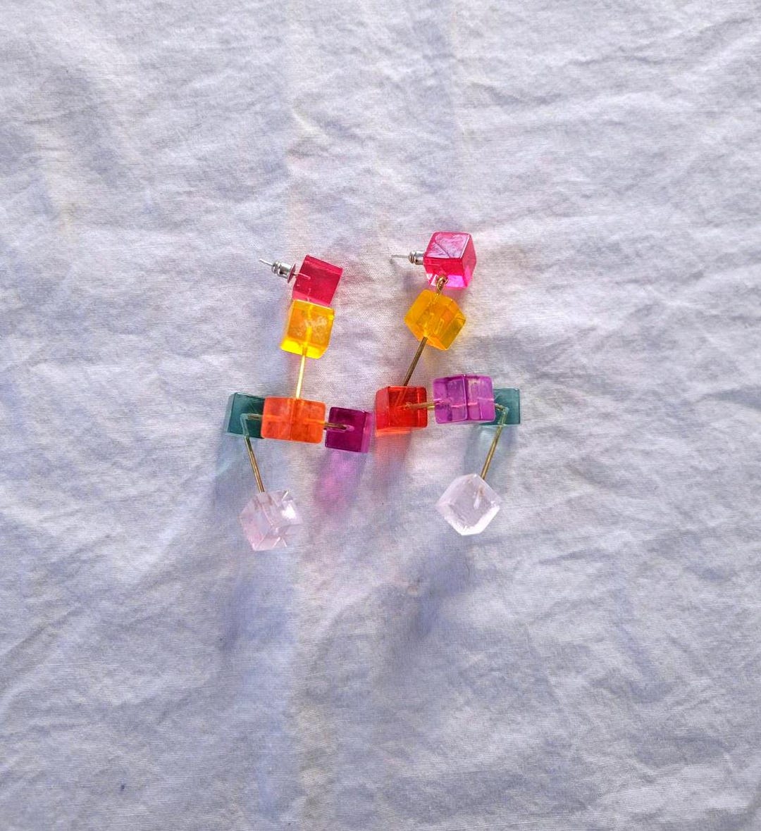 Rare Vintage Lucite Kinetic Cube Pierced Earrings - Etsy