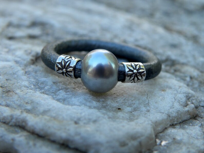 Pearl Sterling Silver Leather Gray Metallic Ring Urban Modern | Etsy