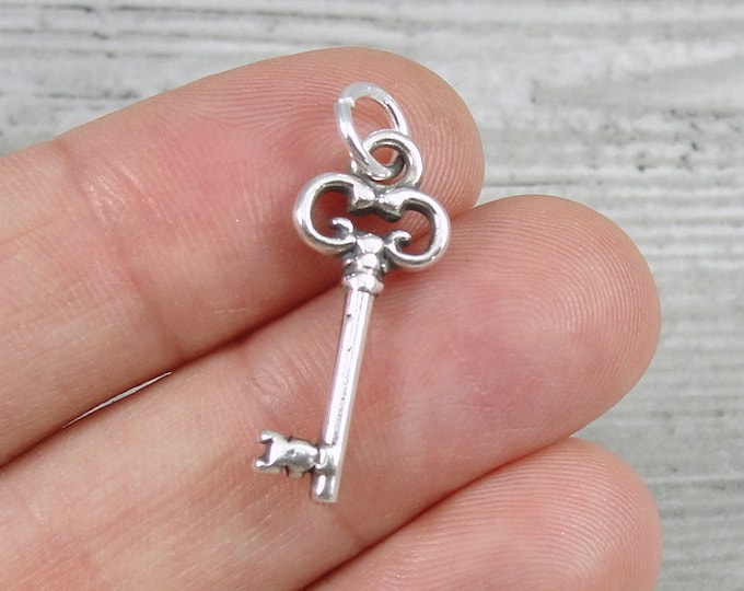 Sterling Silver Skeleton Key Charm Skeleton Key Pendant Old - Etsy
