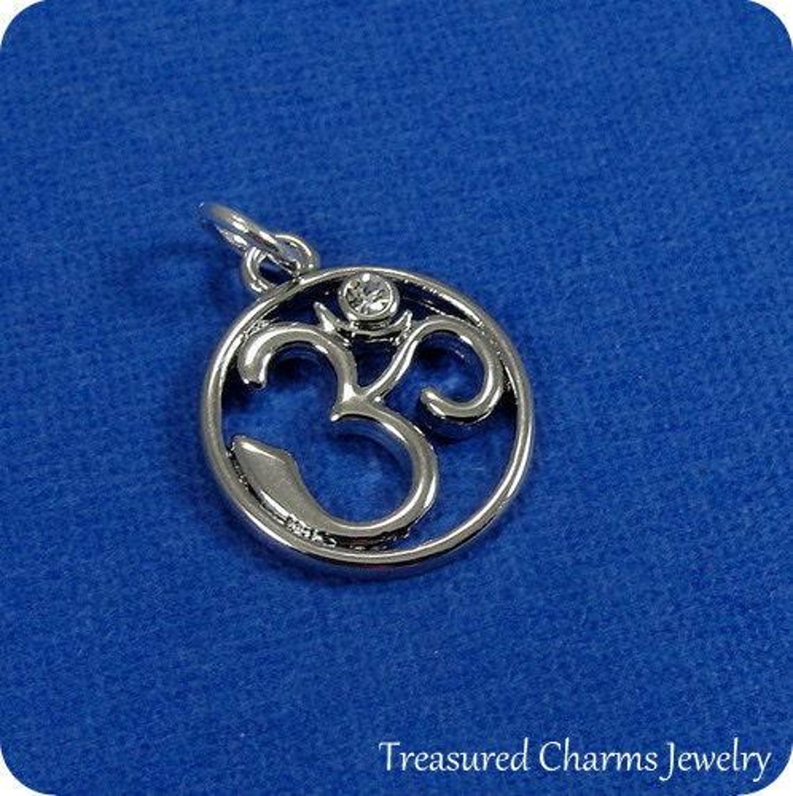 Om (aum) Charm - Silver Plated Om Symbol Charm for Necklace or Bracelet ...