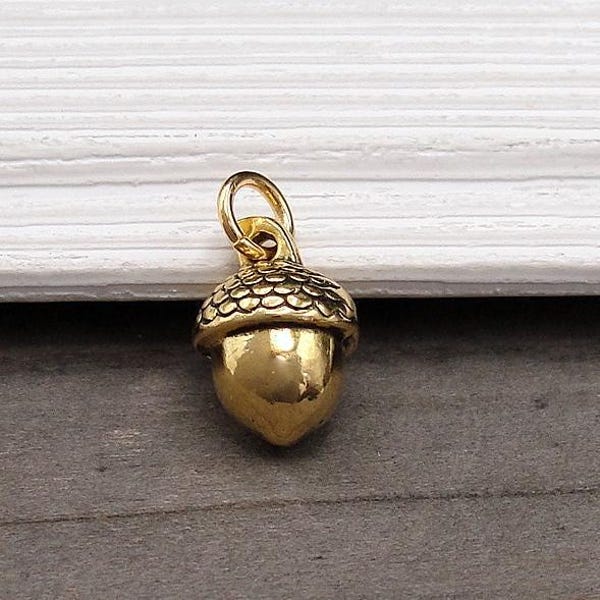 Gold Acorn Necklace - Etsy