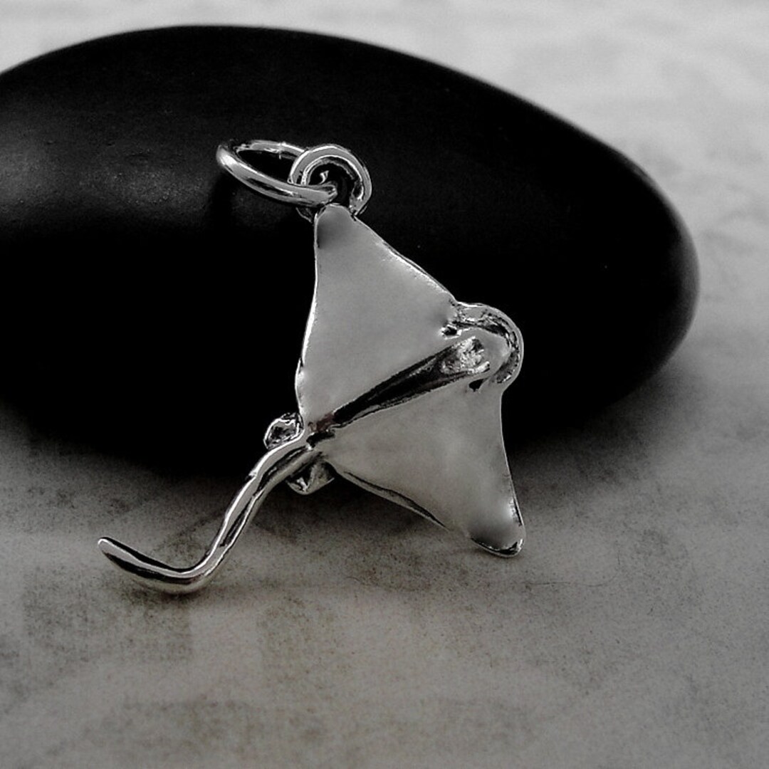 Stingray Charm 925 Sterling Silver Stingray Necklace Charm - Etsy