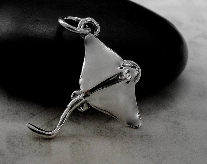 Stingray Charm, 925 Sterling Silver Stingray Necklace Charm, Manta Ray ...