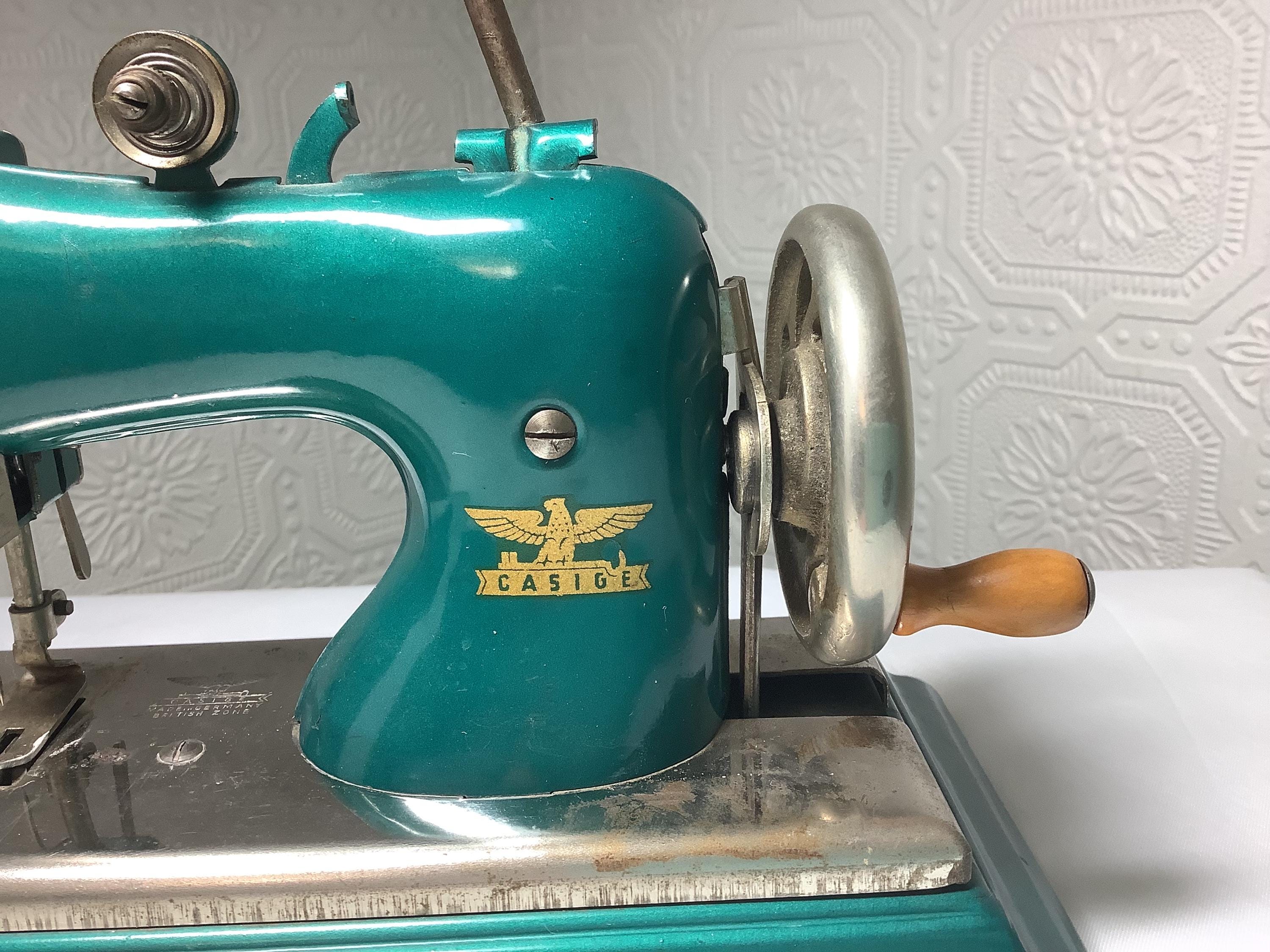 Vintage Casige Toy Sewing Machine, 1940s Made in Germany Childs Teal ...