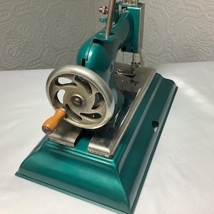 Vintage Casige Toy Sewing Machine, 1940s Made in Germany Childs Teal ...