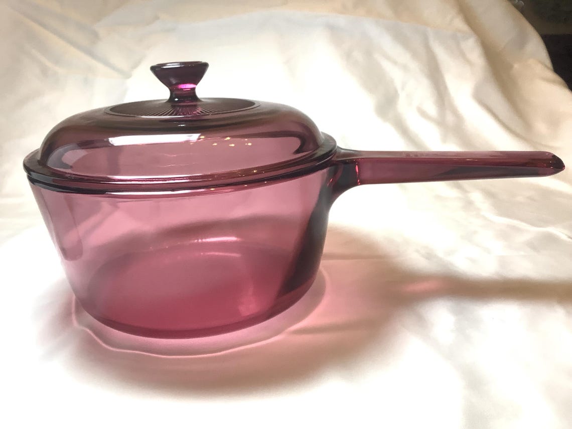 Pyrex Visions Cookware by Corning USA, 1.5 Litre Pot With Lid Cranberry ...