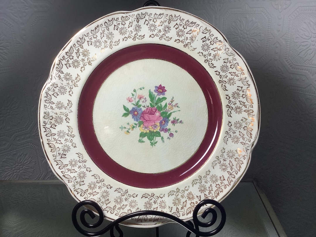 Vintage British Empire Ware Deluxe Charmian Dinner Plate 22K Gold, 10 ...