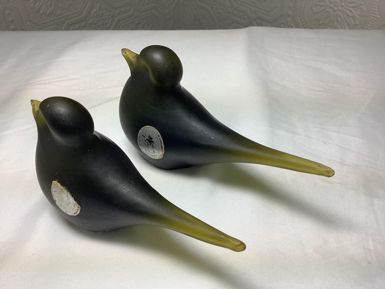 Art Glass Bird Figurines, Pair of Satin Green Pilgrim Birds, Mid ...