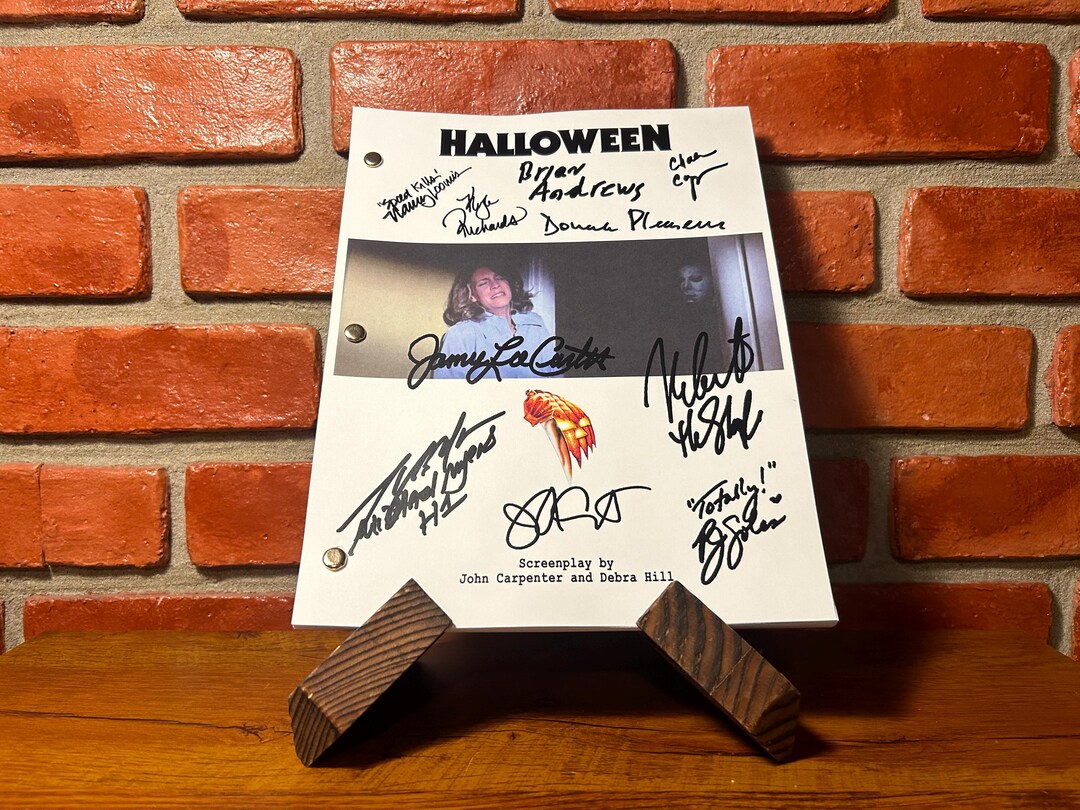 Halloween (1978) Movie Script Autographed Signed Reprint | Jamie Lee ...