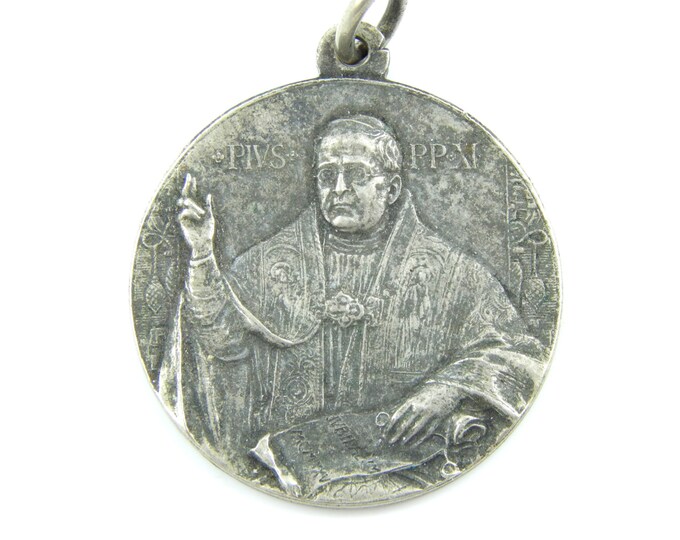 Vintage 1920s Pope Pius XI Catholic Medal - Papal Religious Charms - Scapular Medallion - Anno ...