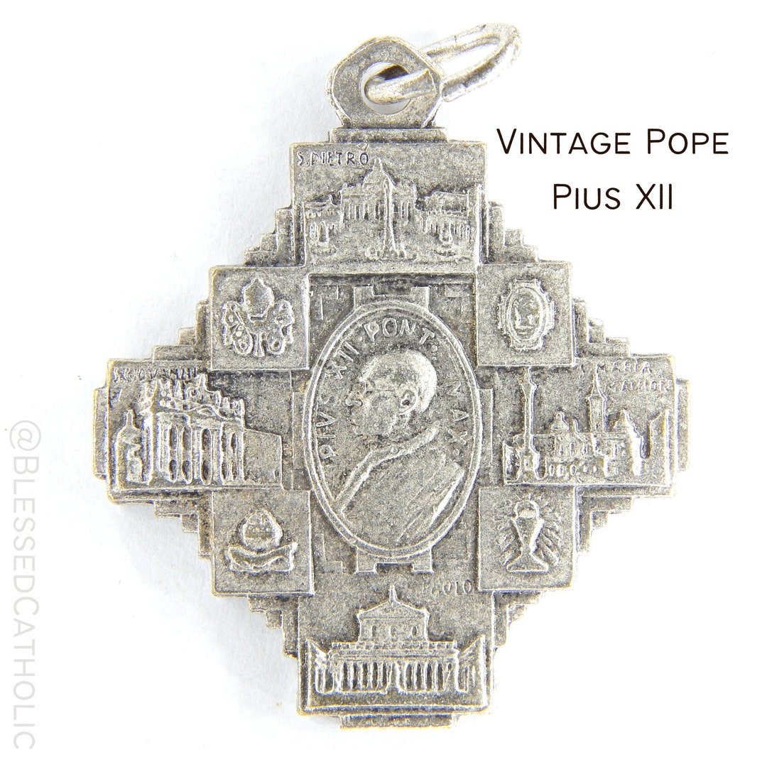 Vintage Pope Pius XII Catholic Medal | Saint Peter, Saint Paul Catholic ...