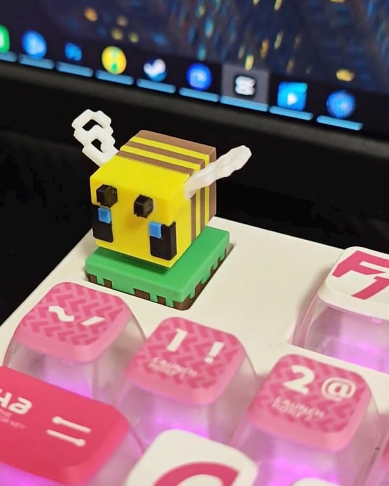 Dynamic Minecraft Bee Artisan Keycap Handcrafted Mechanical Keyboard ...