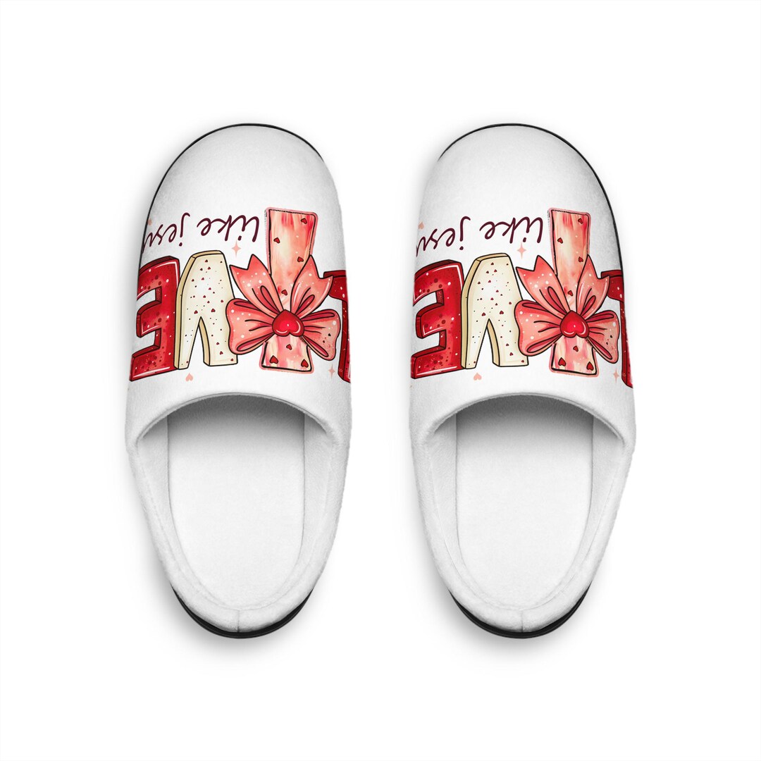 Religious Women's Slippers, Jesus Love Valentine House Shoes, Christian ...