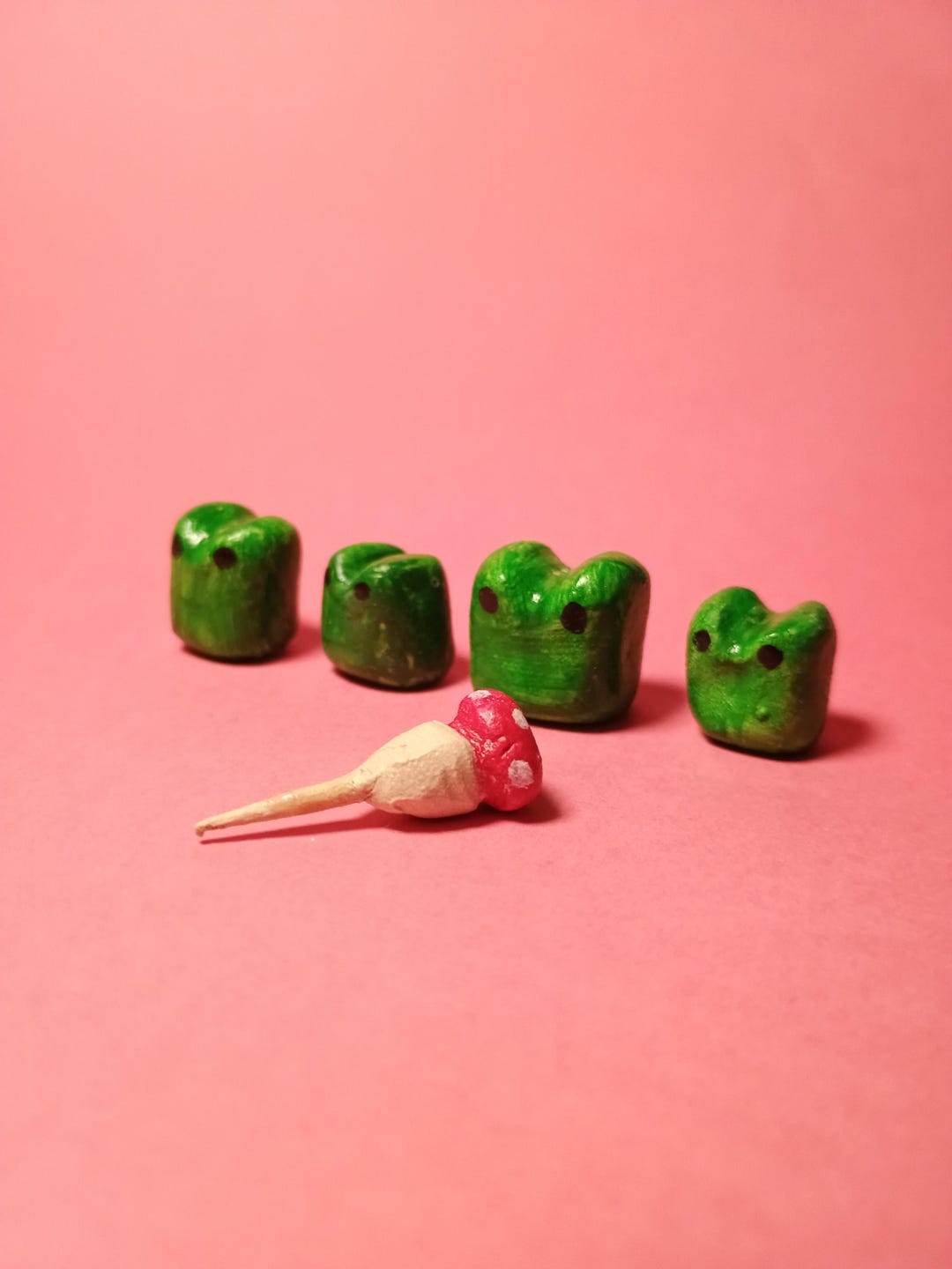 Cute Clay Frog Family - Etsy