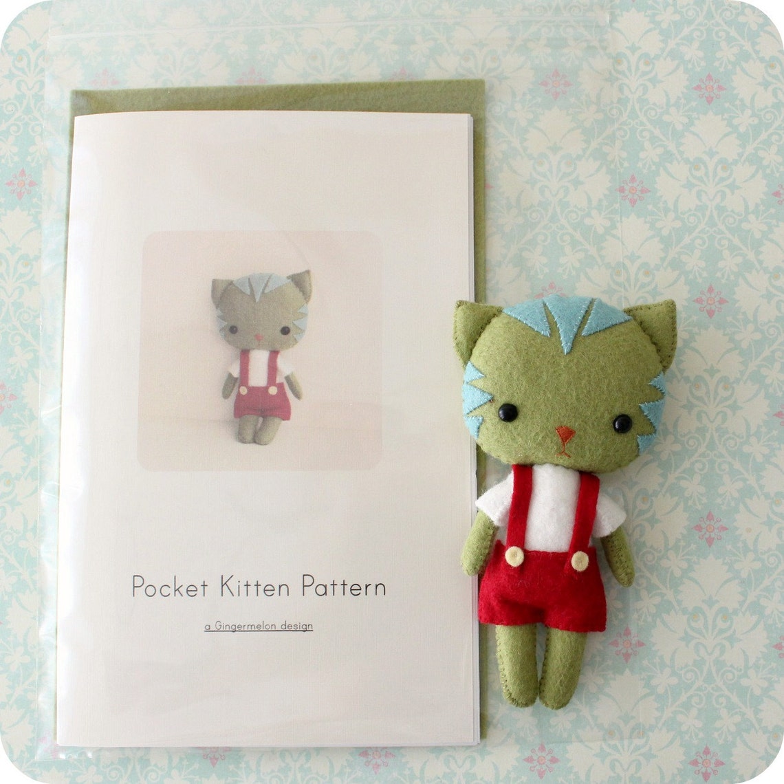 Pocket Kitty Pattern Kit - Etsy Canada
