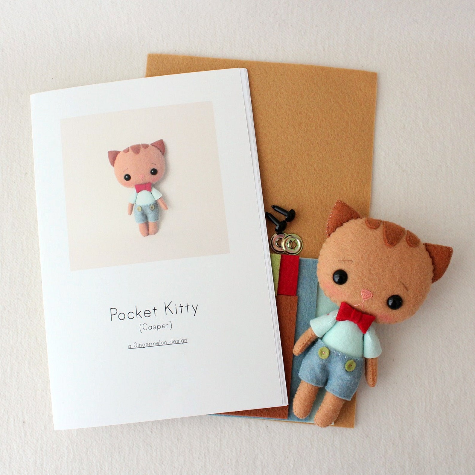 Casper Pocket Kitty Pattern Kit - Etsy