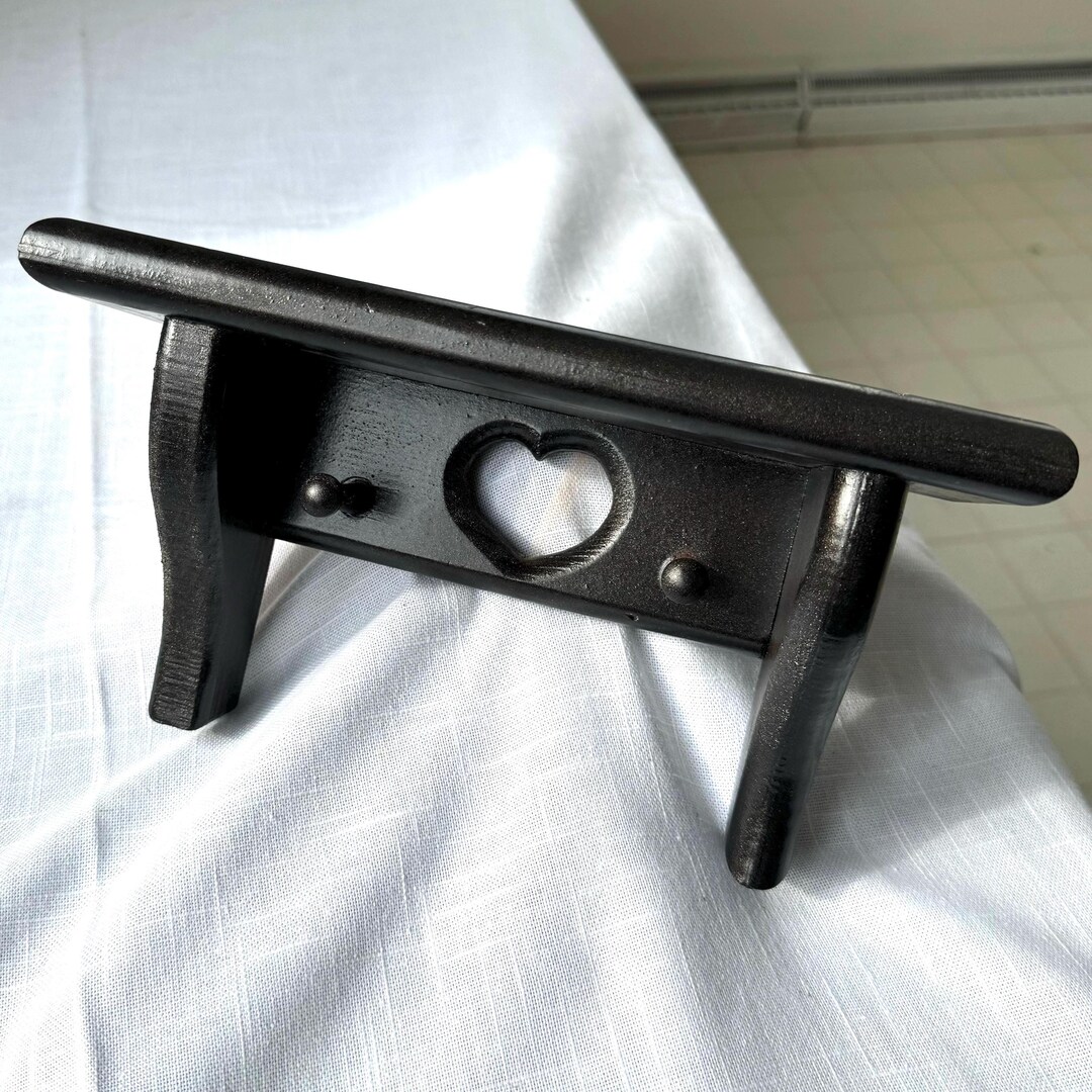 Rustic 90s Black Wooden Farmhouse Heart Shelf - Etsy