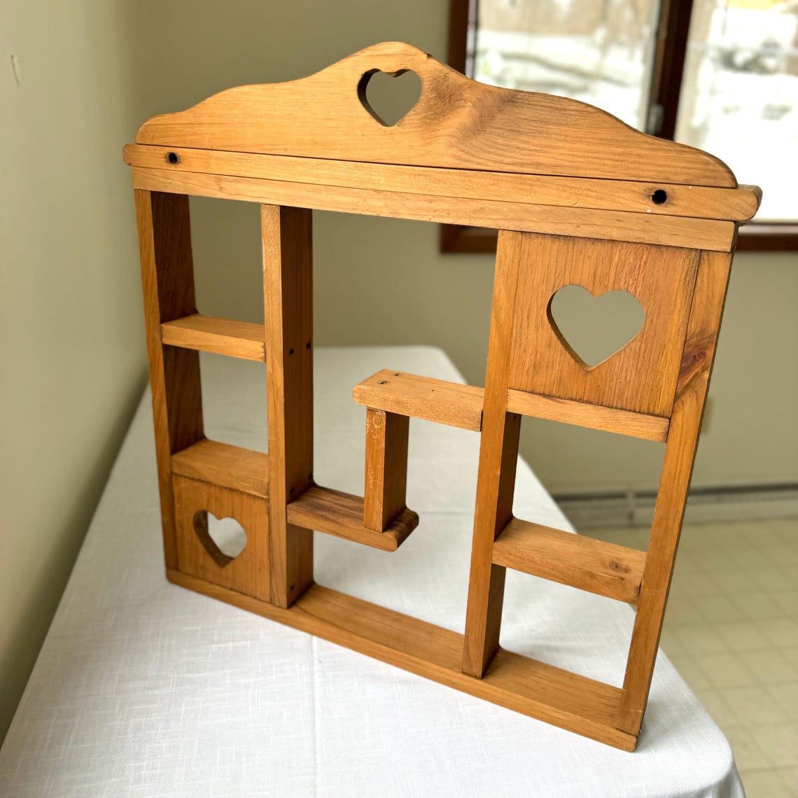 Vintage Maple Wood Multi Compartment Floating Country Heart Farmhouse ...