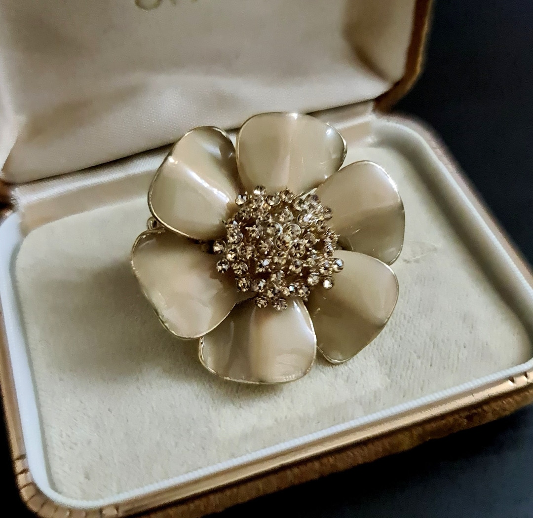 Enamel Flower Rhinestone Ring Champagne Flower Adjustable Ring Retro ...
