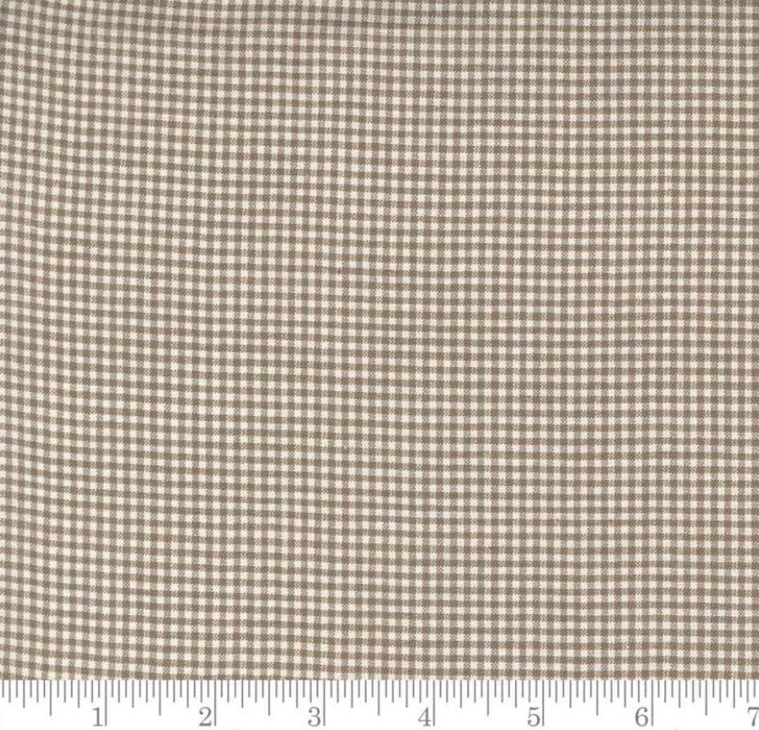 Cascade Roman Shade - Handmade Using "gingham Roche Pearl Super Mini ...
